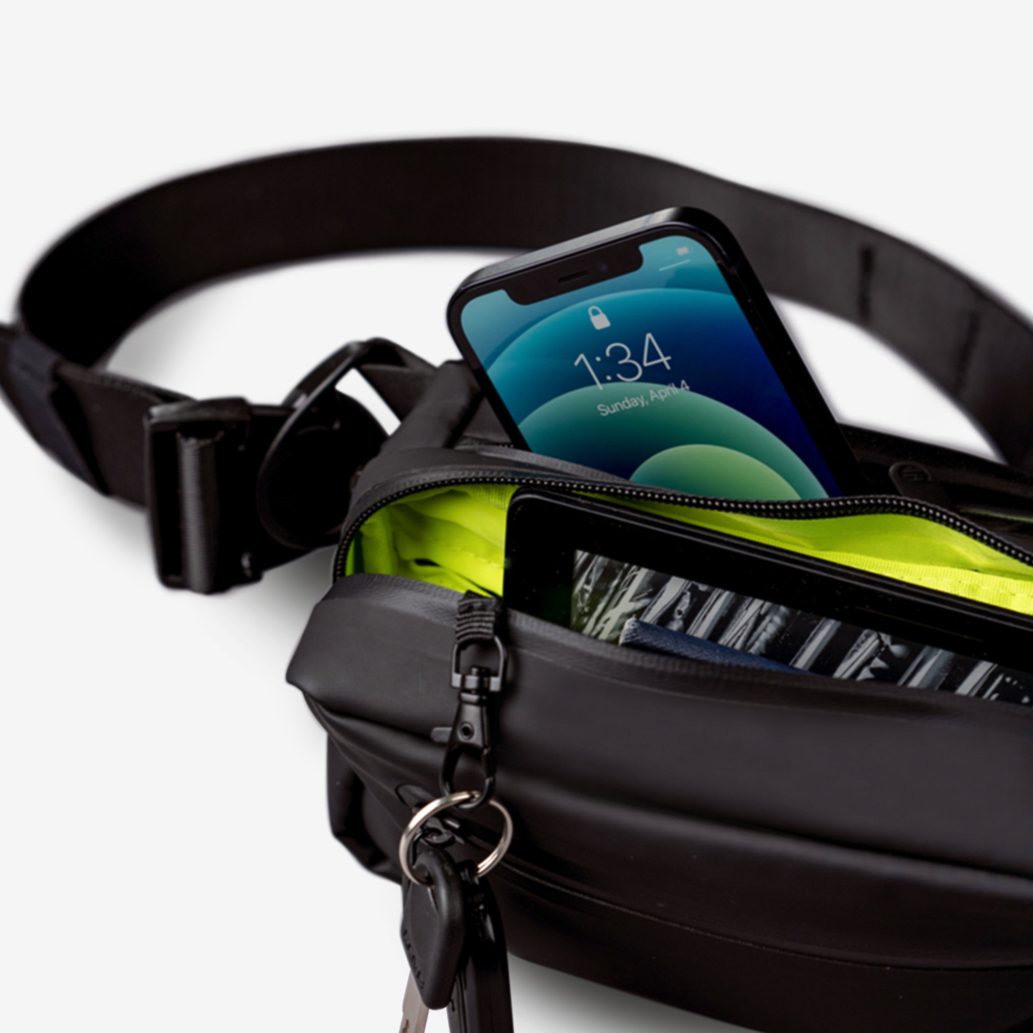 Side Pocket, wireless charging fanny pack – Ampere